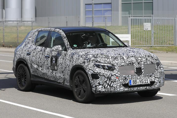 A First Look at Mercedes' 2026 UK Range | Green.Car